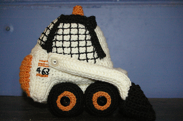 Ravelry: Bobcat Digger pattern by Kristen Okeeffe