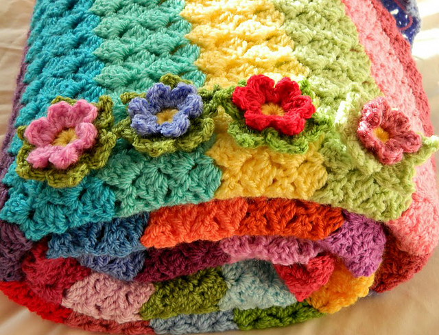 Ravelry: blanket flowers pattern by Hayley Goodwin