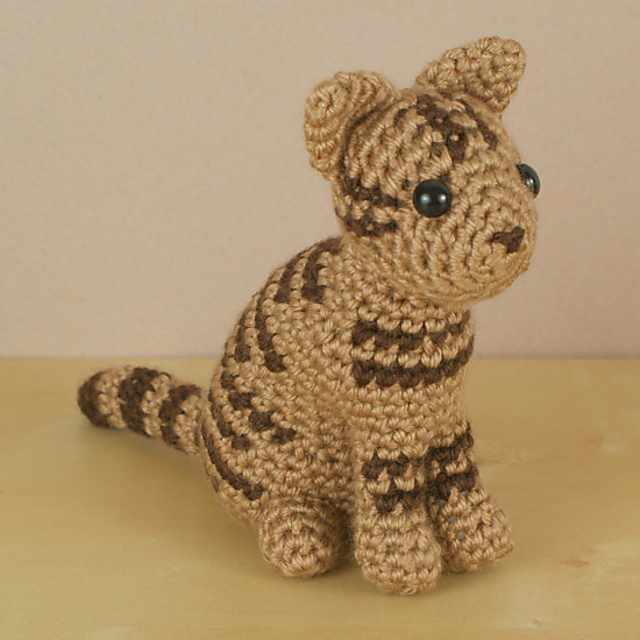Ravelry: AmiCats Tabby Cat pattern by June Gilbank