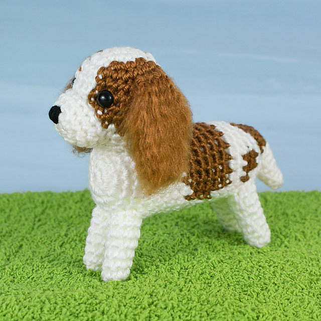 Ravelry: AmiDogs King Charles Spaniel pattern by June Gilbank