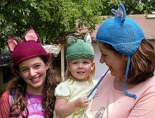 Ravelry: Cat Hats pattern by Kathy Bateman