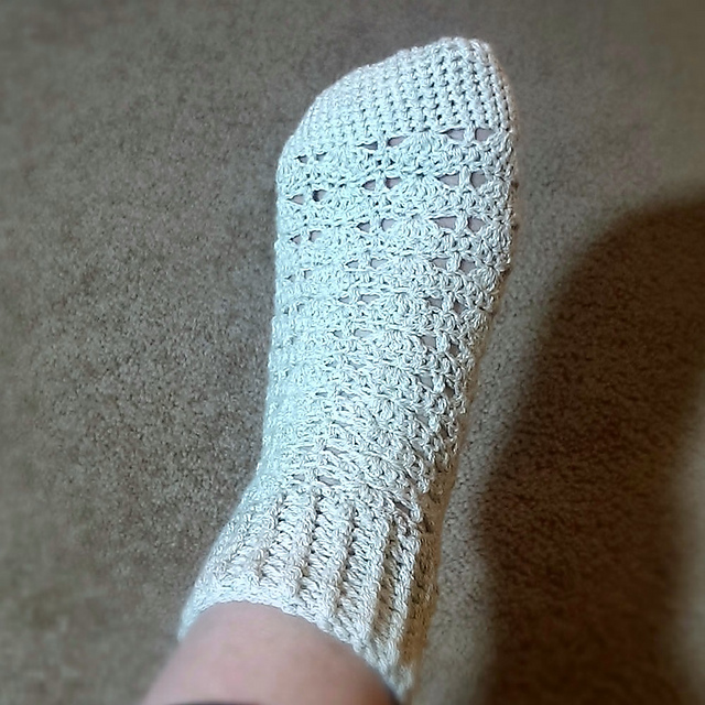 Ravelry: Lacy Shell Stitch Socks pattern by Pam Daley