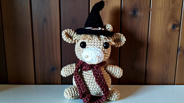 Ravelry: Cow Wizard pattern by Pleteljko Maja Djordjevic