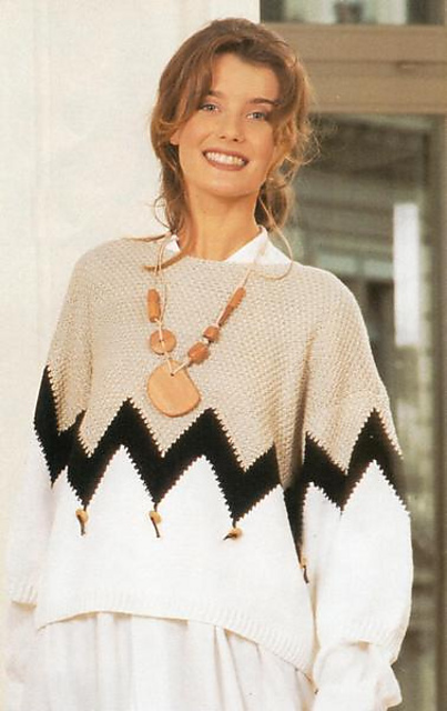 Ravelry: # 19 Pulli in Beige-Schwarz-Weiß pattern by Diana Design Team