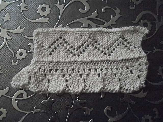 Ravelry: Daisy's Shell Edging pattern by A.M.