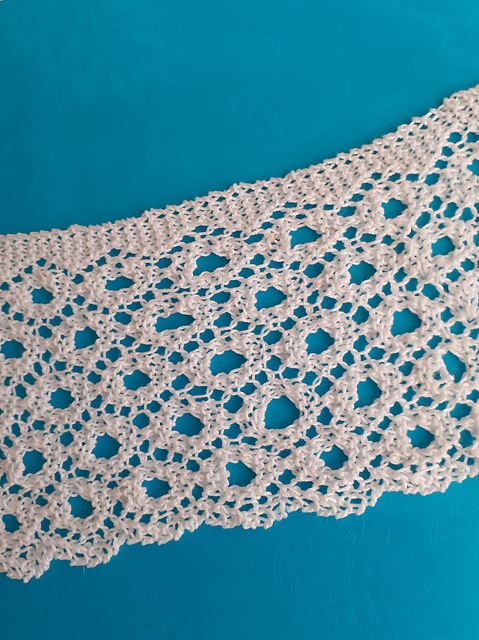 Ravelry: Wide English Lace pattern by A.M.
