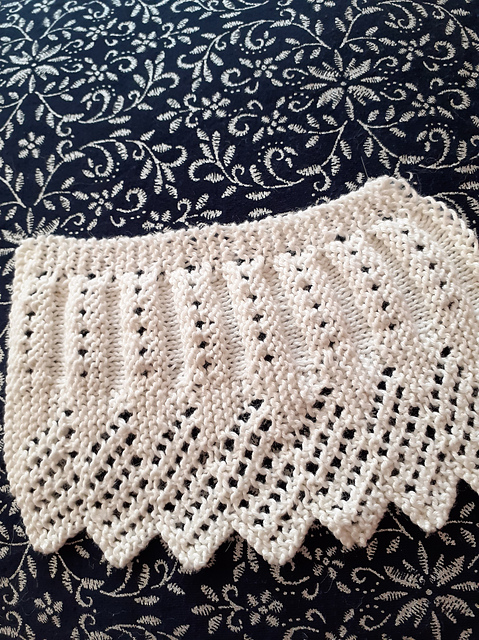 Ravelry: Knitted Lace, Fluted Design with Eyelets pattern by Mrs. Mae Young