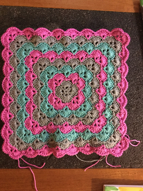 Ravelry: pmilne's Beautiful Shells Blanket