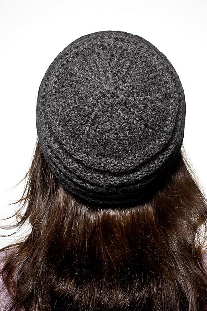 Ravelry: Reversible Skull Cap pattern by Zabeth Loisel-Weiner