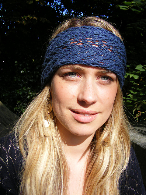 Ravelry: Mistral pattern by Pauline Gallagher Designs