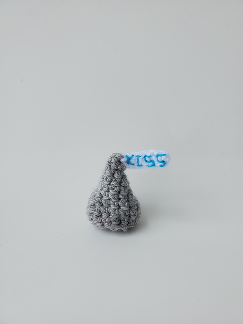 Ravelry: Hershey's Kiss Amigurumi pattern by Gillian Nestor