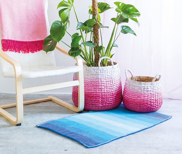 Ravelry: Ombre Rug pattern by Poppy & Bliss (Michelle Robinson)