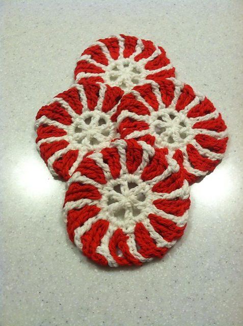 Ravelry: poshlynne's Peppermint Coasters
