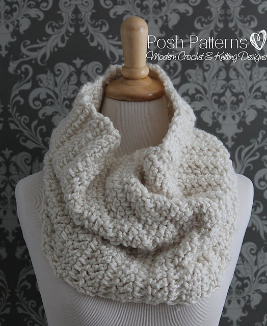 Ravelry: The Madison Cowl pattern by Posh Patterns