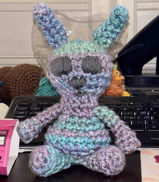 Ravelry: joined rounds bunny pattern by tater potatoamigurumi