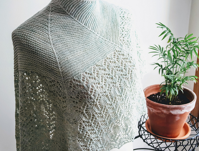 Ravelry: Sharp Arrow pattern by Susie White