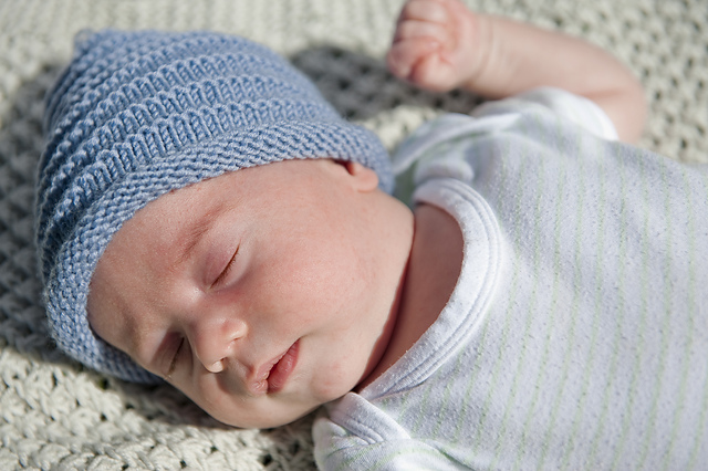 Ravelry: Simple Baby Hat pattern by Anna Enge