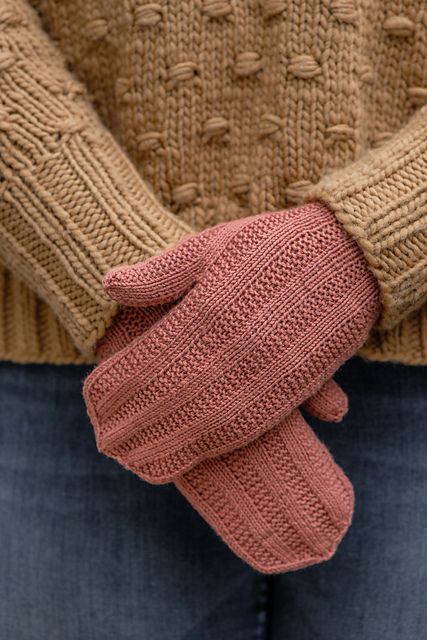 Ravelry: Intaglio pattern by Emily Greene