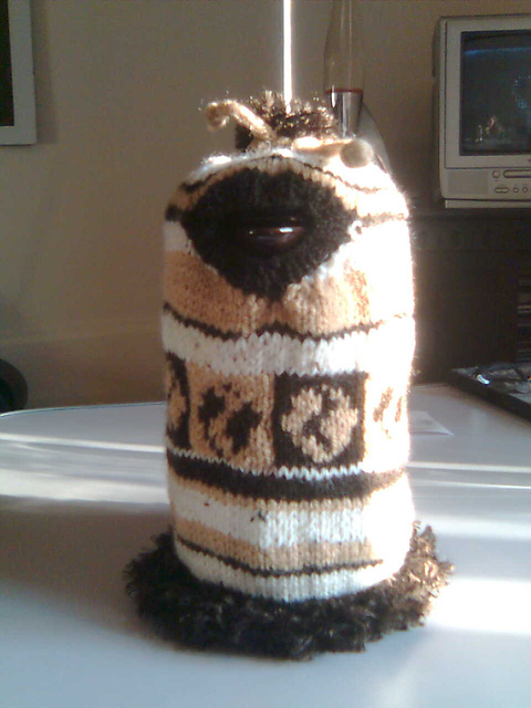 Ravelry: Coffee bean cafetiere cosy pattern by Rachel Bennett