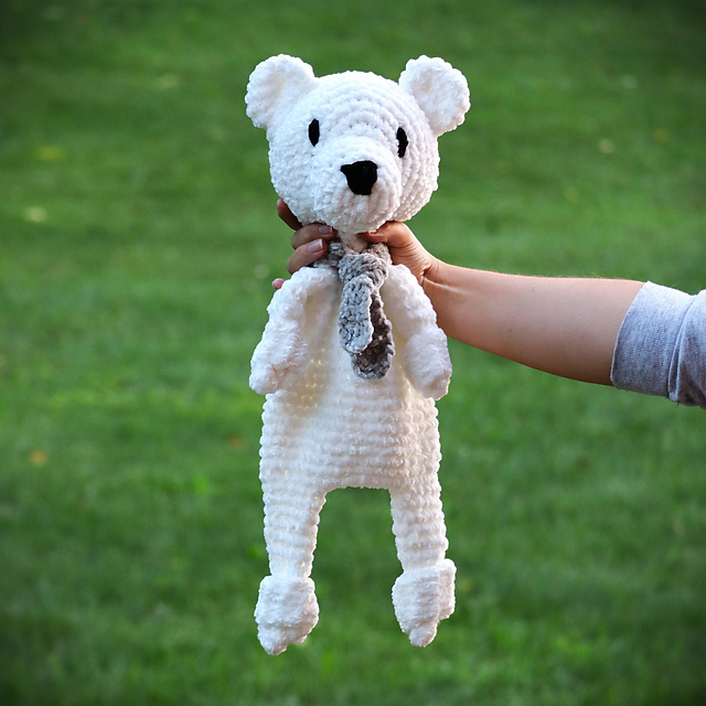 Ravelry: Velvet Polar Bear Snuggler pattern by Rachel Wisneski