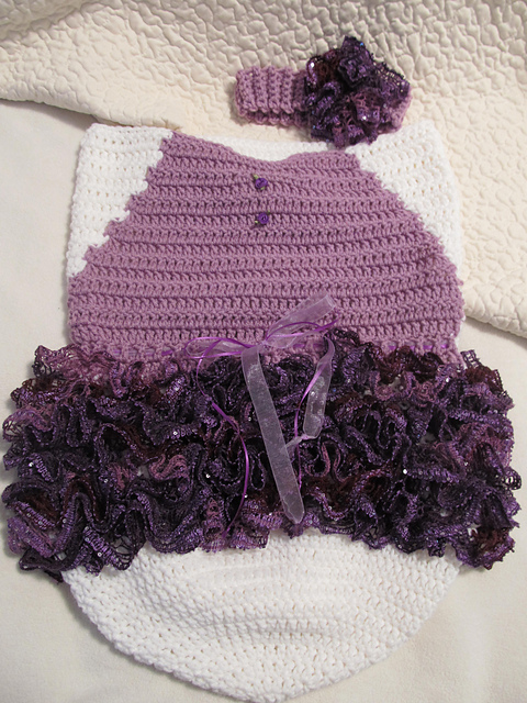 Ravelry: Ballerina Papoose pattern by See Chelle's Crafts
