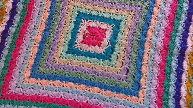 Ravelry: rachelstowell's Beautiful Shells Blanket