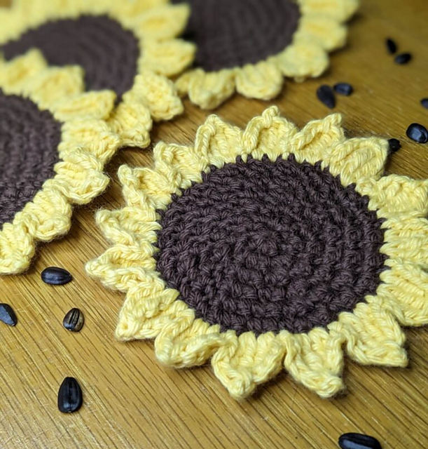 Ravelry: Sunflower Coasters pattern by Rachel Weiss