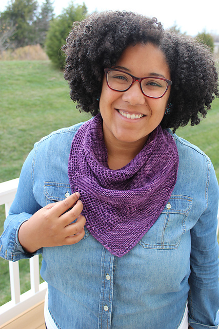Ravelry: Aperture Cowldana pattern by Rebecca McKenzie