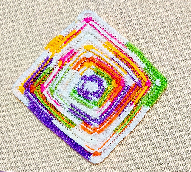 Ravelry: Raised Square Blanket Motif pattern by Rajeshwari Singh
