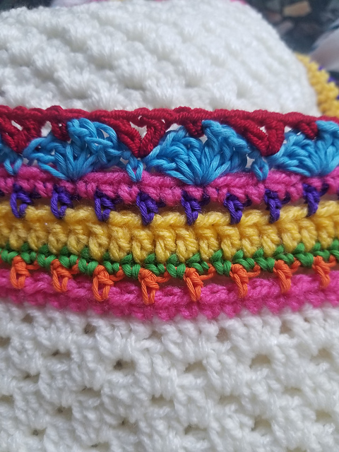 Ravelry: ranaforcrochet's continuous granny square baby blanket