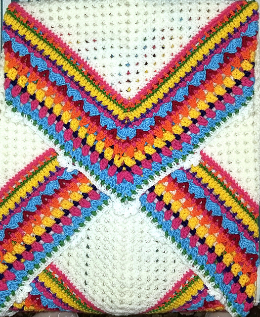 Ravelry: ranaforcrochet's continuous granny square baby blanket