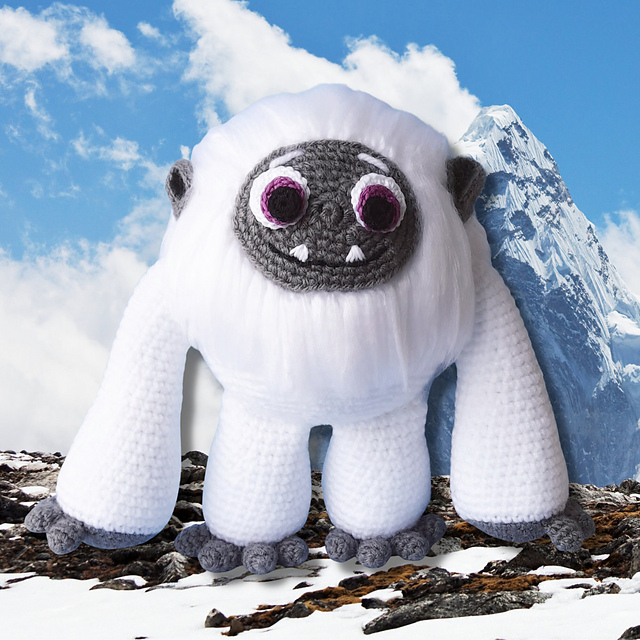 Ravelry: Yeti Amigurumi pattern by Raquel Medeiros