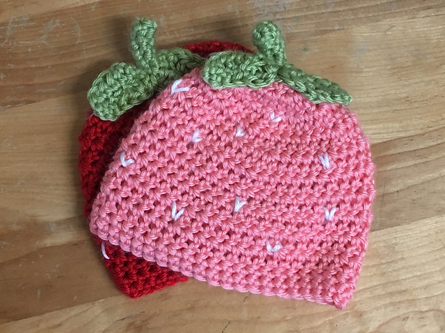 Ravelry: Newborn Strawberry Hat pattern by Rebecca Vendetti