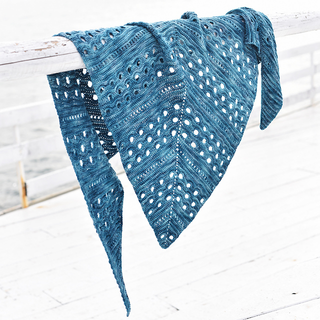 Ravelry: Pacific pattern by Elena Fedotova