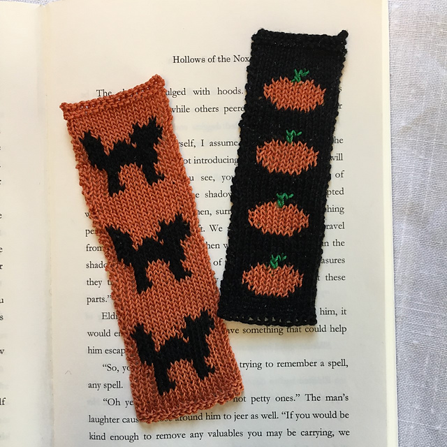 Ravelry: Fall Bookmarks pattern by Lisa Nordin