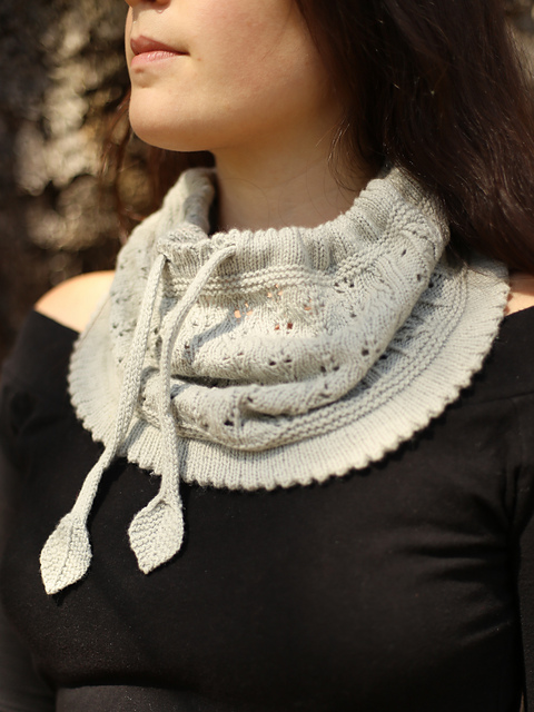 Ravelry: Falling Leaves Cowl pattern by Little Home Designs