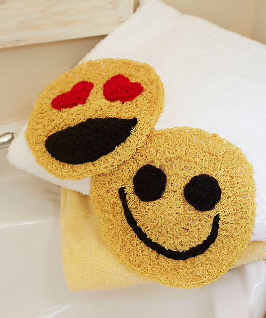 Ravelry: Happy Face Scrubby Emoticons pattern by Salena Baca
