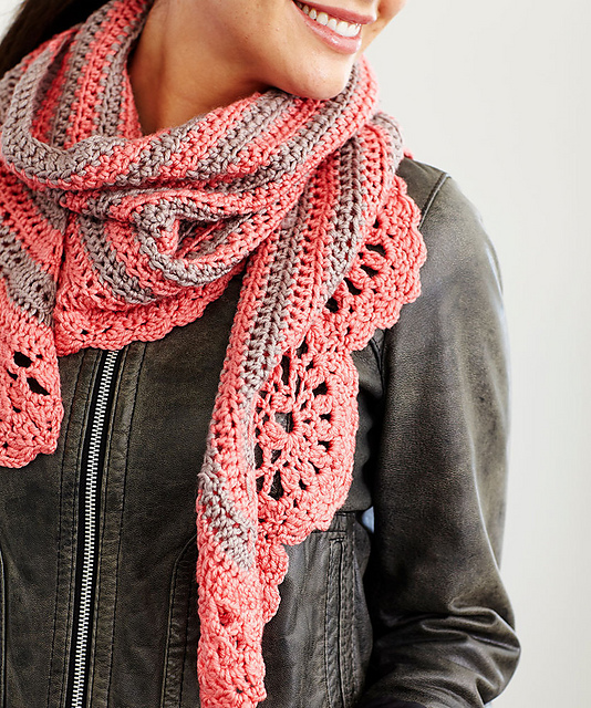 Ravelry: Chic And Strong Crescent Shawl pattern by Rohn Strong