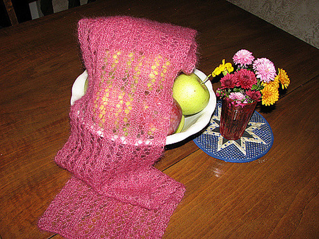 Ravelry: Light and Lacy Scarf pattern by Rhonda Johnson