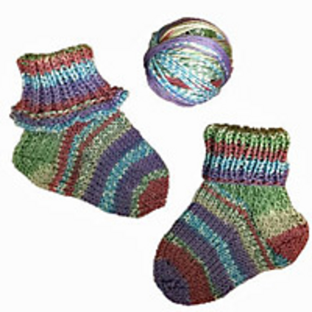 Ravelry: Itty Bitty Baby Socks pattern by Becky Curran