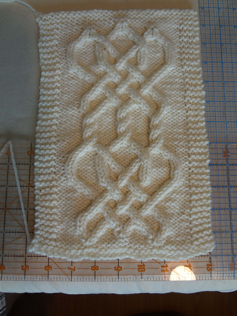 Ravelry: Celtic Knot Project #7 Intertwined Heart and Happiness Sign ...