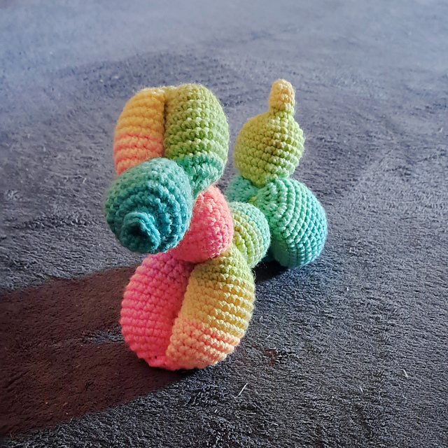 Ravelry: Balloon Dog pattern by Tyler Hyder-Hobson
