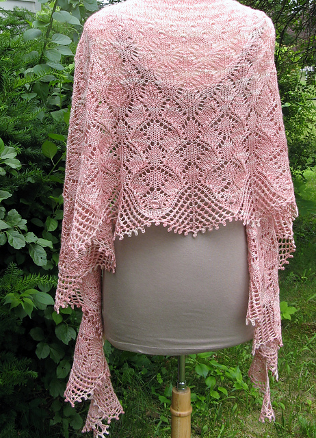 Ravelry: Glinda pattern by Rachel Molenaar