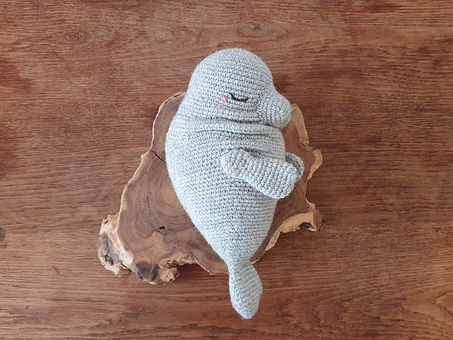 Ravelry: Momo Manatee pattern by Renée Müskens