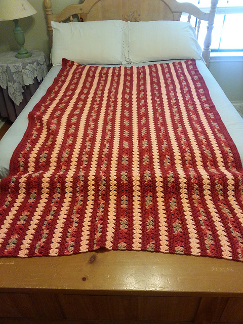 Ravelry: Pool Party pattern by Melissa Leapman