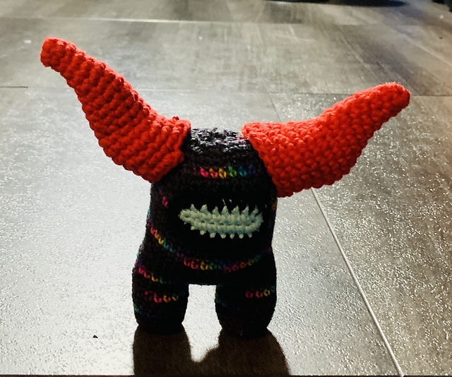 Ravelry: Among Us Devil Horns pattern by Jasmine Kennon