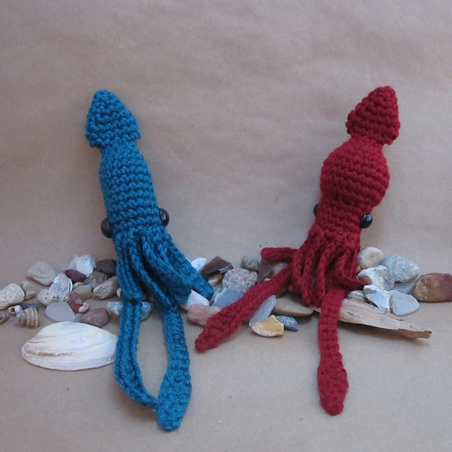 Ravelry: Ginnie and Colin Squid pattern by Rebecca Weber