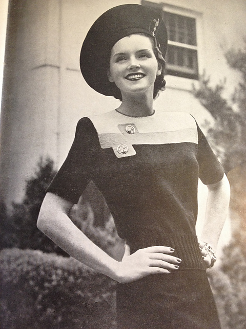 Ravelry: Tri-Color pattern by Bernhard Ulmann Co.