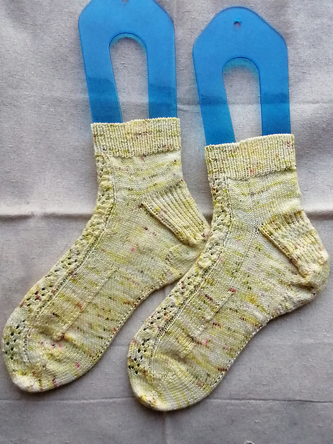 Ravelry: Mora pattern by Raquel Garcia