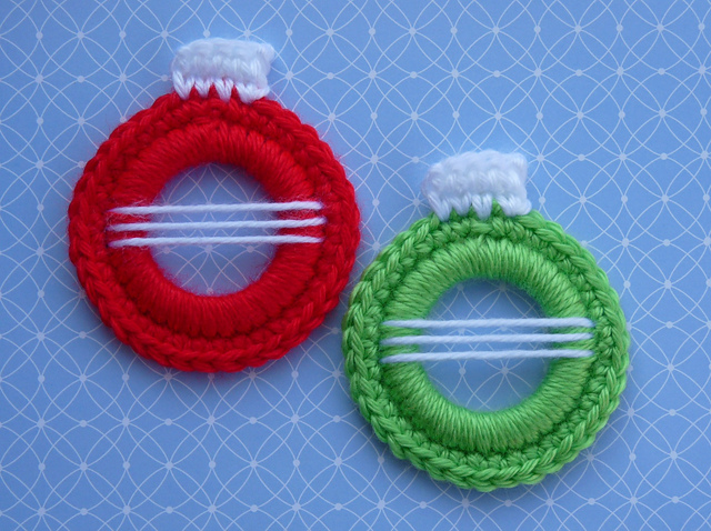 Ravelry: Christmas Ball Ring Ornament pattern by Doni Speigle